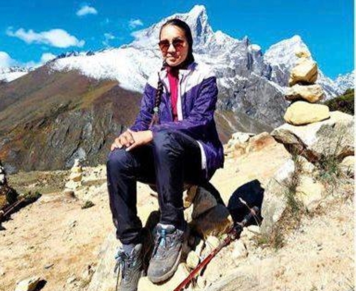 Indian blind woman becomes the first in the world to scale Everest
